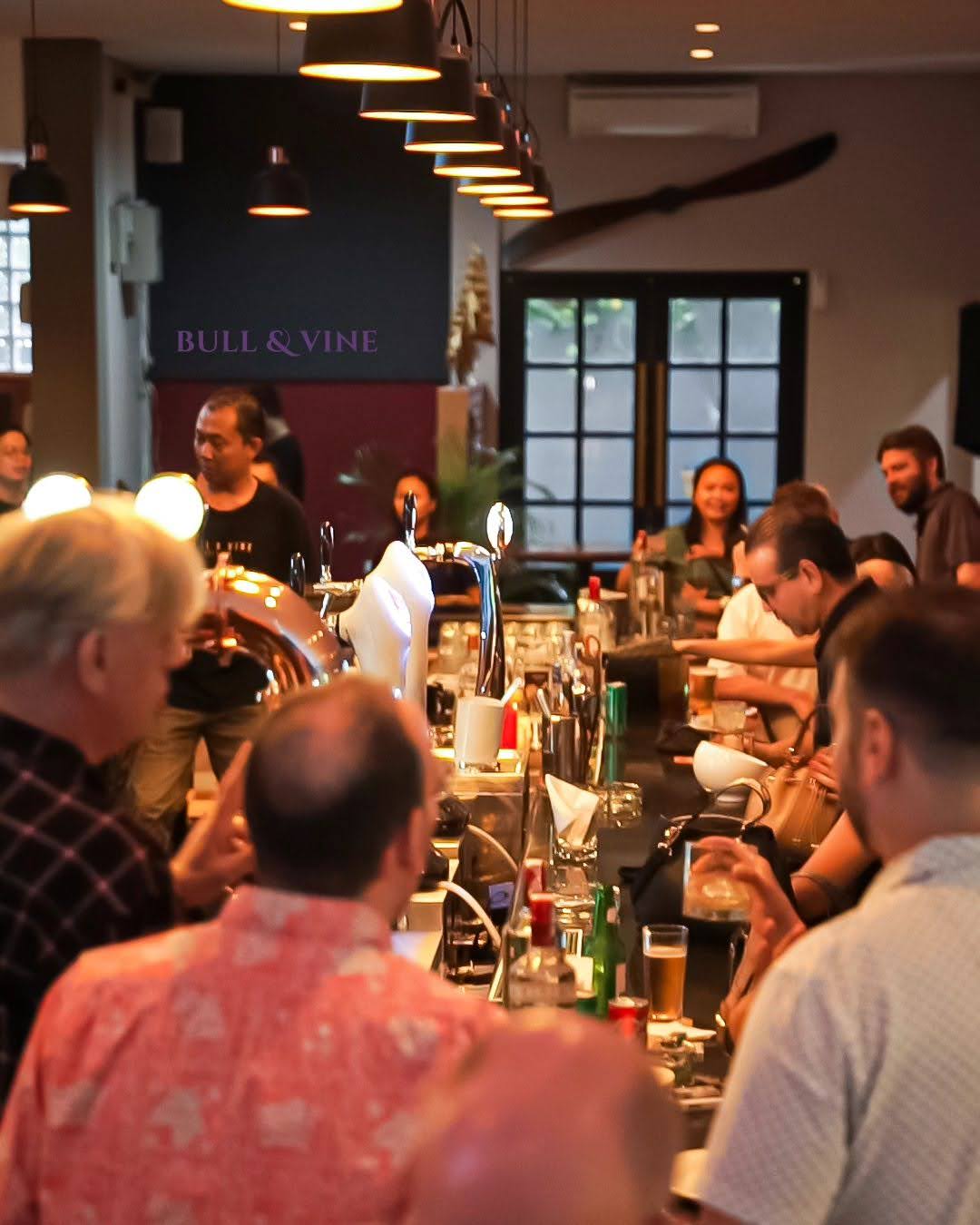 12 Rekomendasi Bar di Kemang untuk Hang Out & Chill | Asthana Kemang